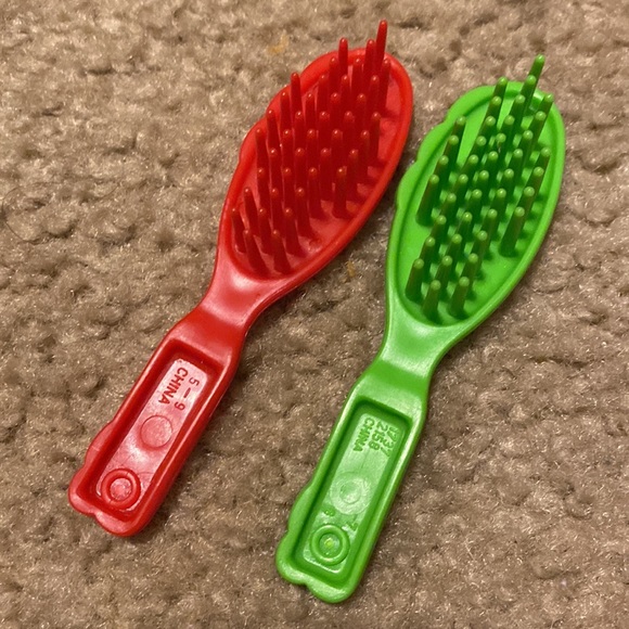 Barbie | Toys | Vintage 9s Barbie Mattel Hair Brush Comb Huge Lot Of 23 ...
